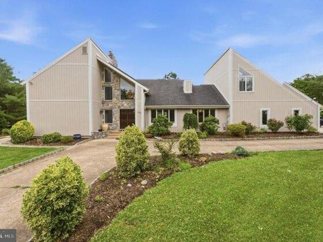 4 bedroom, Moorestown NJ 08057 105160841