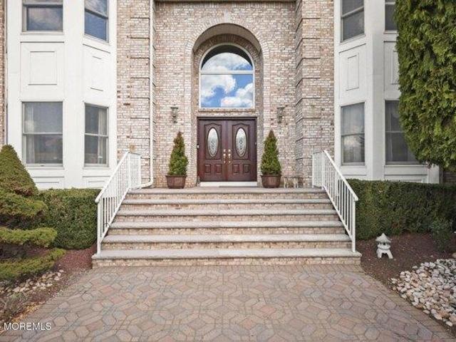 4 bedroom, Morganville NJ 07751 LS101657067
