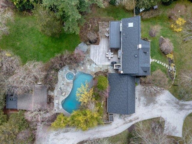 4 bedroom, Mattapoisett MA 02739 LS103034789
