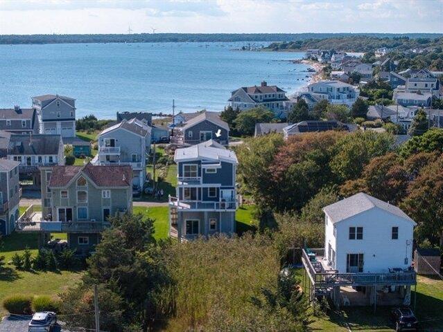 4 bedroom, Mattapoisett MA 02739 102342893