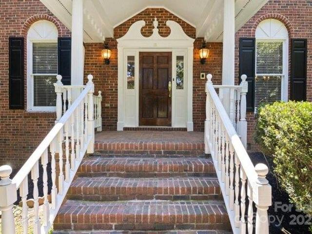 4 bedroom, Matthews NC 28104 LS96760291