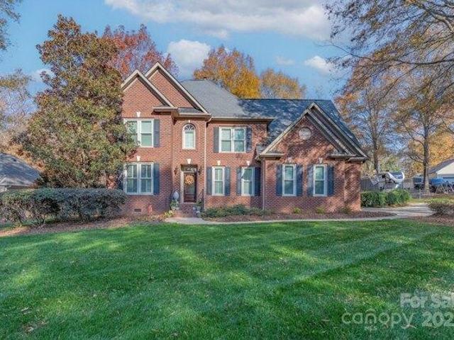 4 bedroom, Matthews NC 28104 LS96724799