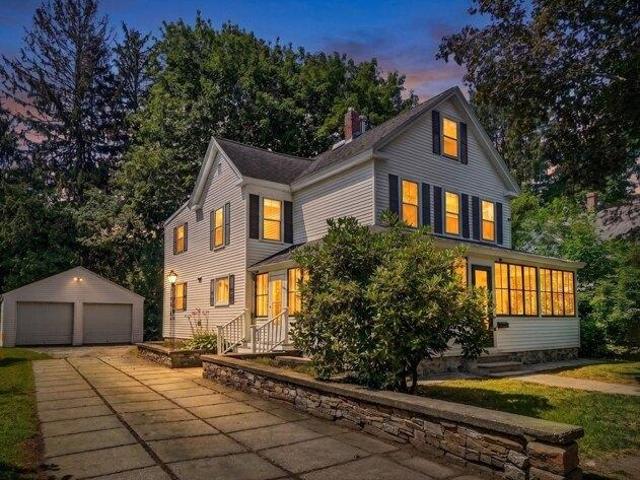 4 bedroom, Maynard MA 01754 105040451