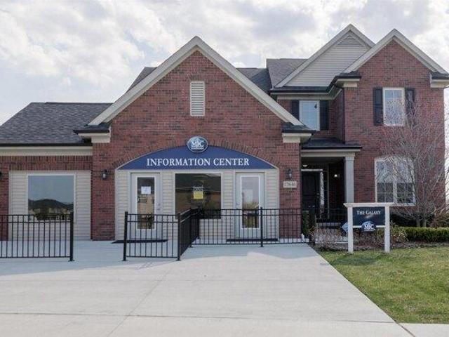 4 bedroom, Macomb MI 48042 LS93731938