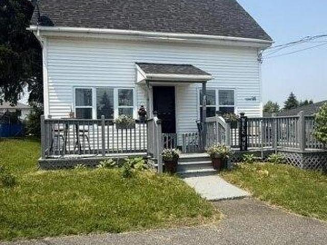4 bedroom, Madawaska ME 04756 104689683