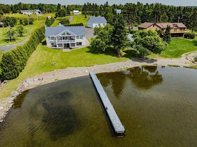 4 bedroom, Madawaska ME 04773 104479646