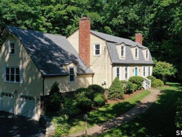 4 bedroom, Madison CT 06443 104329522