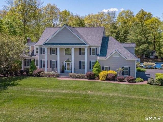 4 bedroom, Madison CT 06443 LS102728829