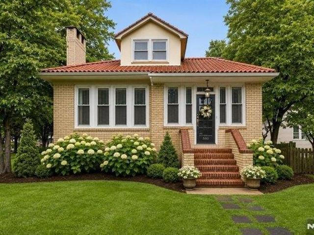 4 bedroom, Mahwah NJ 07430 104850304