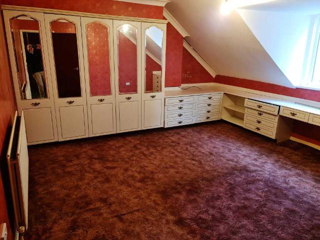3 bedroom maisonette to let