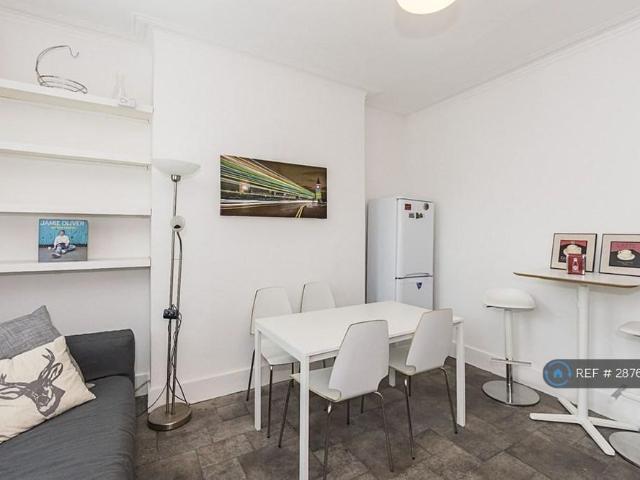 4 bedroom maisonette to rent