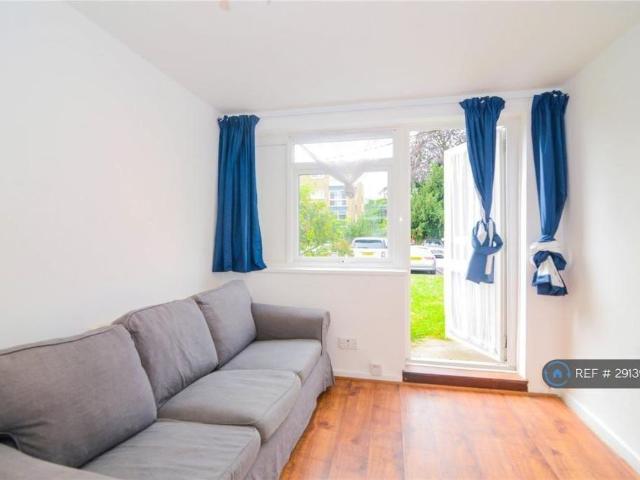 4 bedroom maisonette to rent