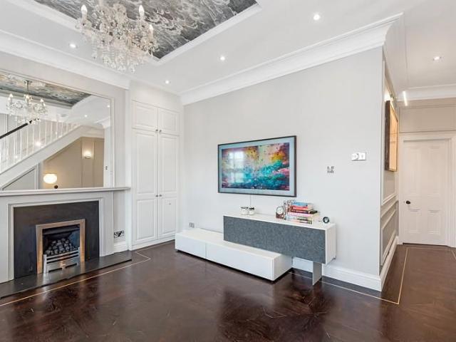 4 bedroom maisonette to rent