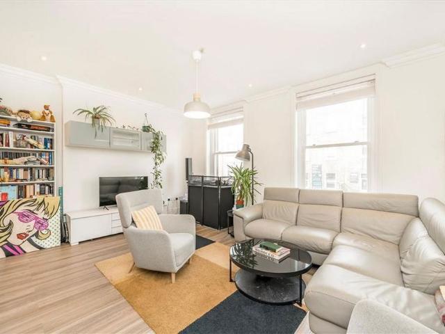 4 bedroom maisonette to rent