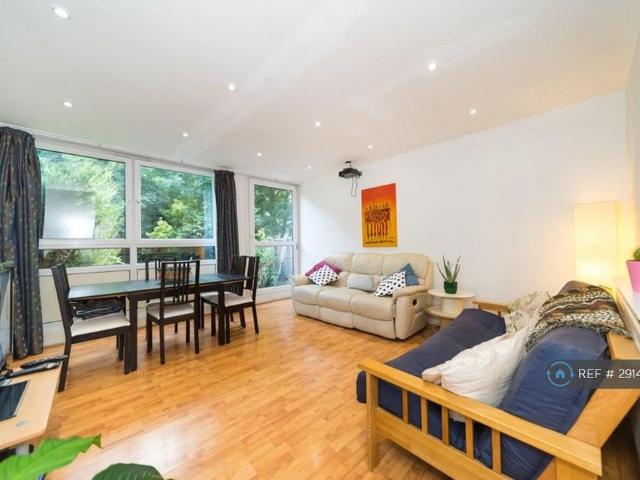 4 bedroom maisonette to rent