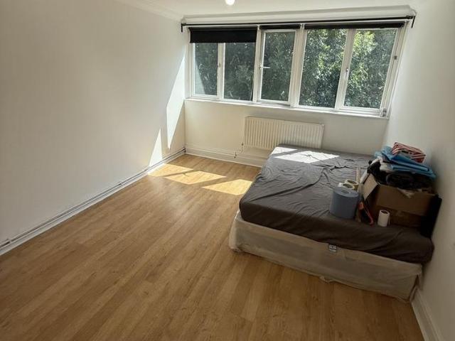 4 bedroom maisonette to rent