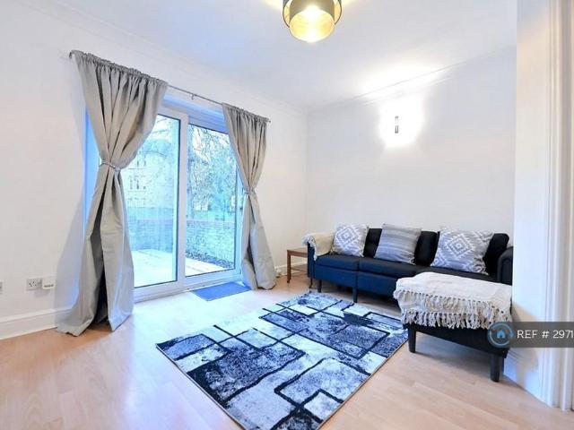 4 bedroom maisonette to rent