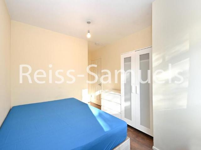 4 bedroom maisonette to rent
