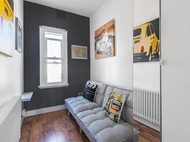 4 bedroom maisonette to rent