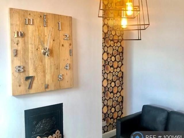 4 bedroom maisonette to rent