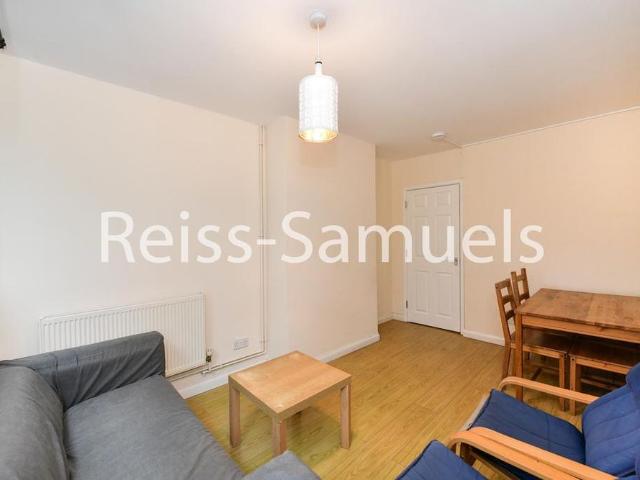 4 bedroom maisonette to rent