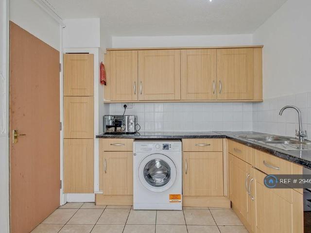 4 bedroom maisonette to rent