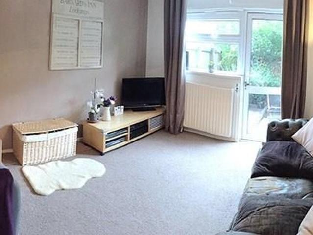 4 bedroom maisonette to rent