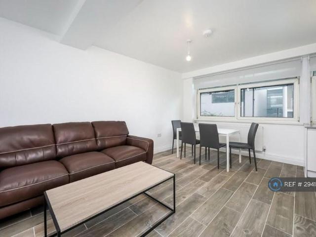 4 bedroom maisonette to rent