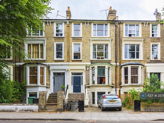 4 bedroom maisonette to rent