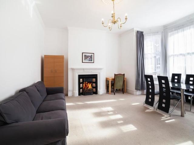 4 bedroom maisonette to rent