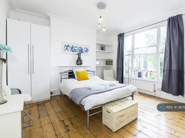 4 bedroom maisonette to rent