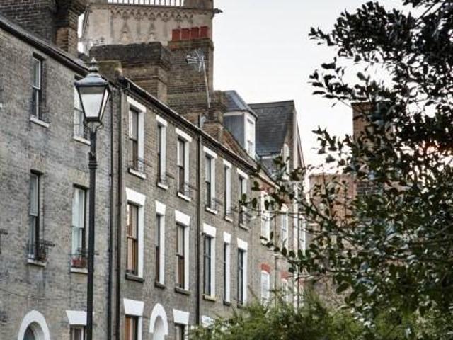 4 bedroom maisonette to rent