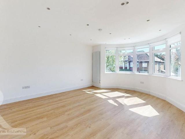 4 bedroom maisonette to rent