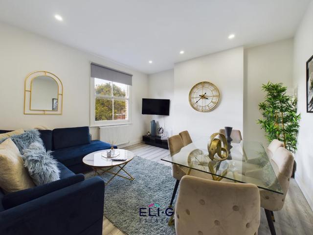 4 bedroom maisonette for sale