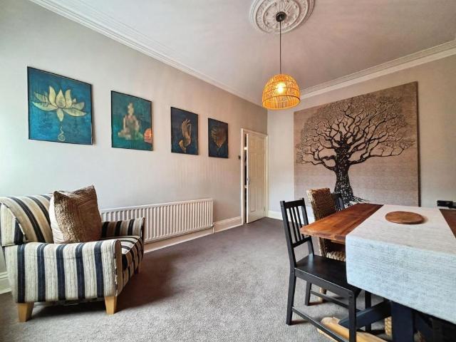 4 bedroom maisonette for sale