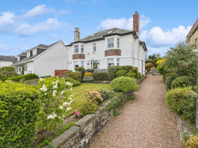 4 bedroom maisonette for sale