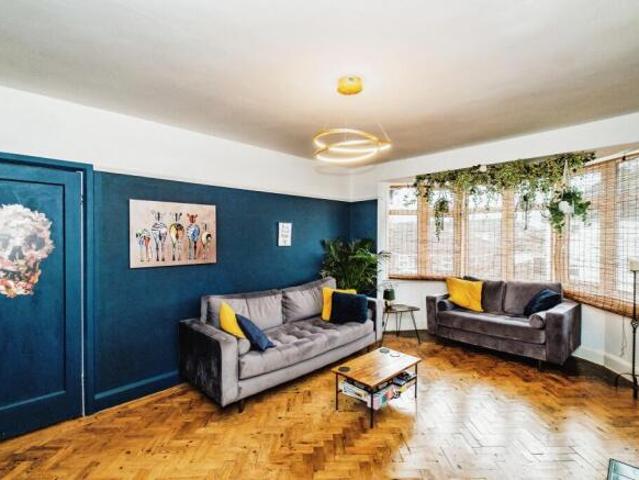 4 bedroom maisonette for sale in Aglaia Road, WORTHING, West Sussex, BN11