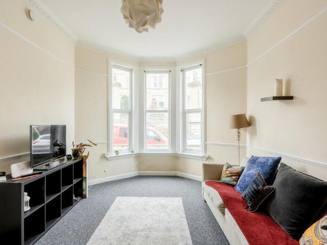 4 bedroom maisonette for sale in Ashley Court Road, St Andrews, Bristol, BS7