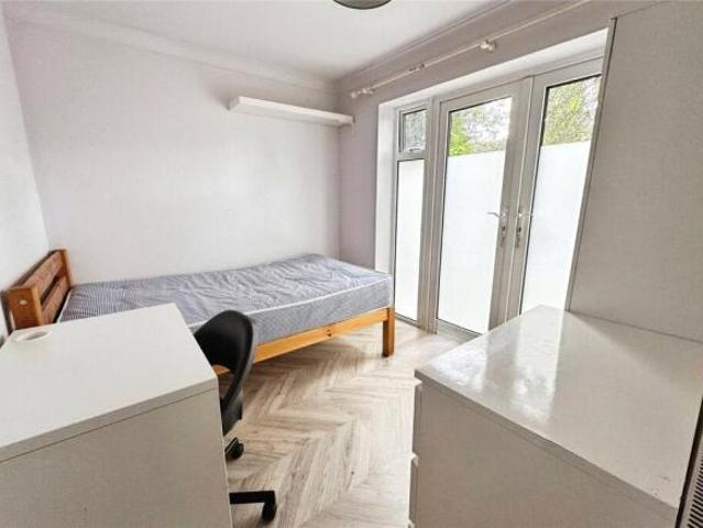 4 bedroom maisonette for sale in Gillon Mews, Canterbury, Kent, CT1