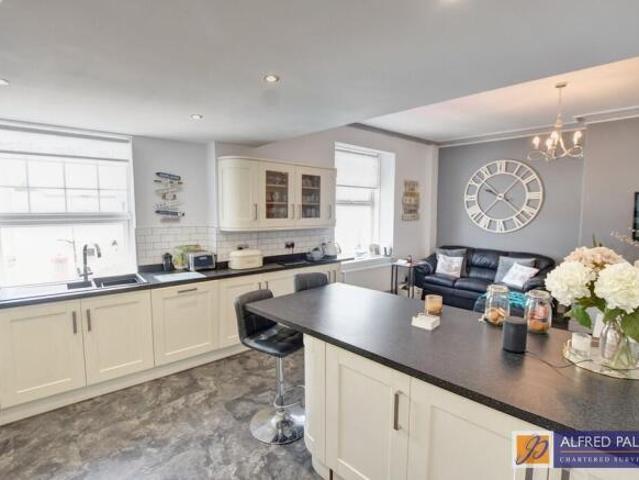 4 bedroom maisonette for sale in St. Georges Terrace, Roker, SR6