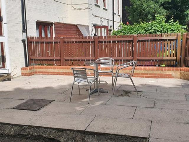 4 Bedroom, Maisonette for rent