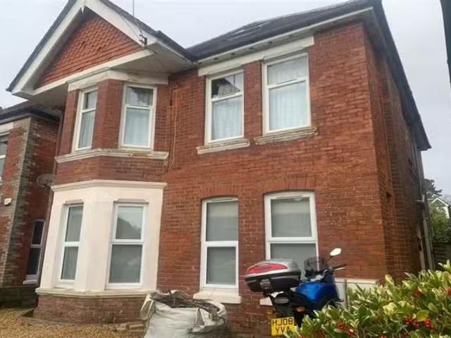4 bedroom maisonette for rent in 4 bedroom Maisonette in Charm.