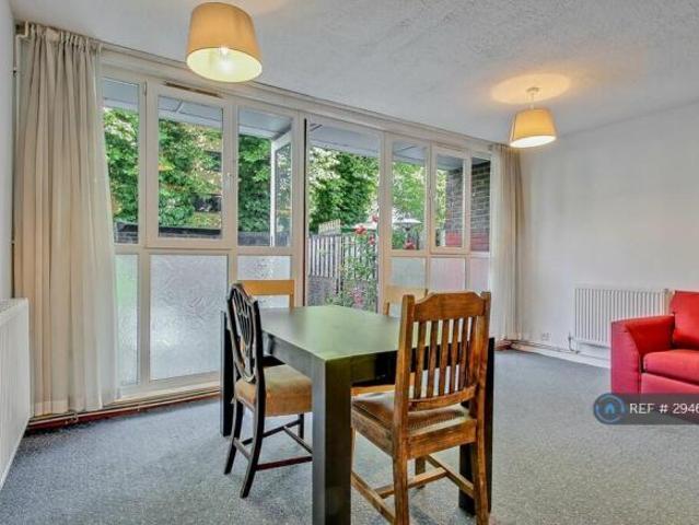 4 bedroom maisonette for rent in Tolpaide House, London, SE11