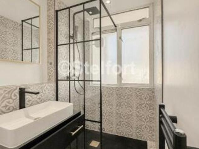 4 bedroom maisonette for rent in Chapman Street, London E1