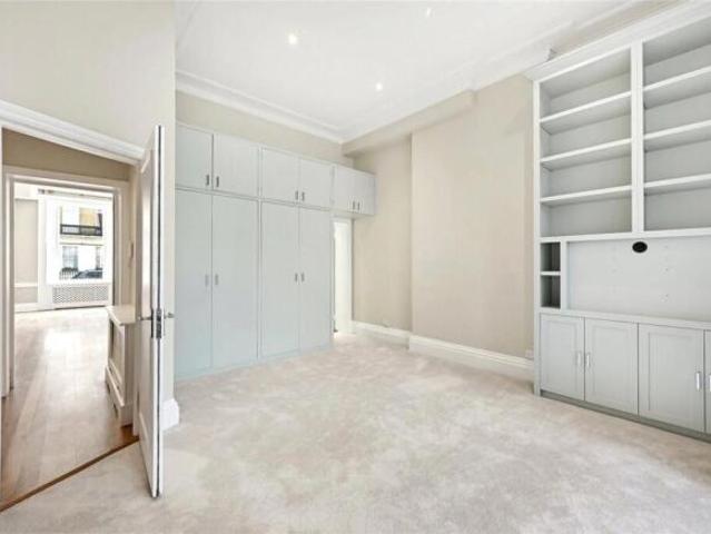 4 bedroom maisonette for rent in Eaton Place, London, SW1X