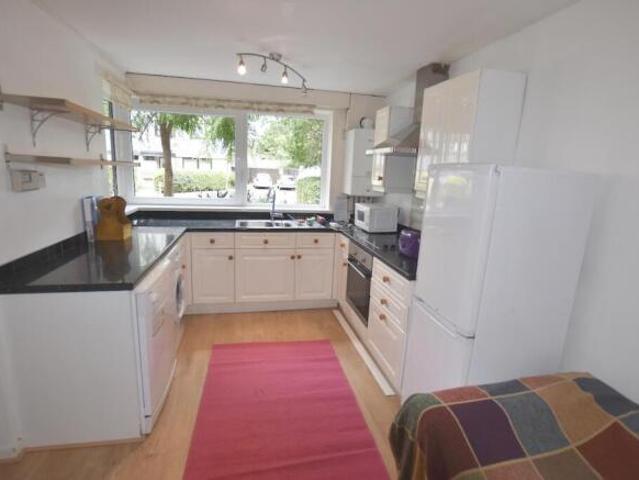 4 bedroom maisonette for rent in Ericcson Close, London, SW18