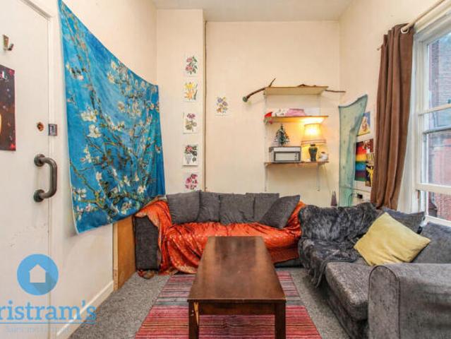 4 bedroom maisonette for rent in Goose Gate, City Centre, NG1