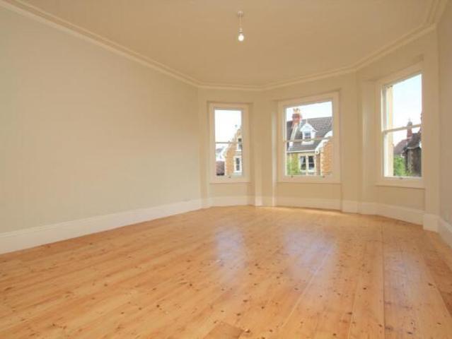 4 bedroom maisonette for rent in Hurle Road Clifton, BS8