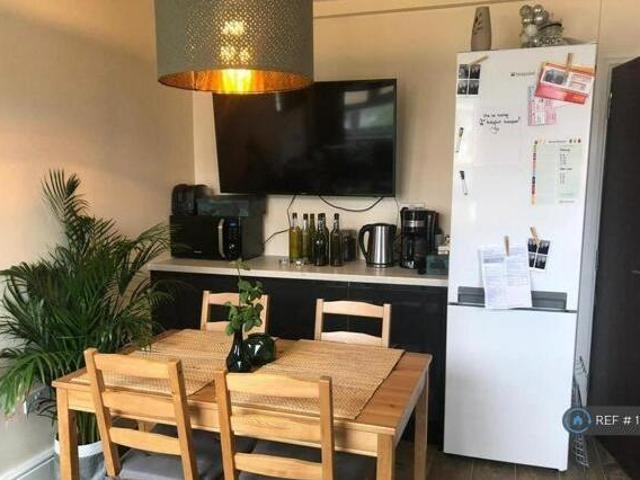 4 Bedroom Maisonette For Rent In London