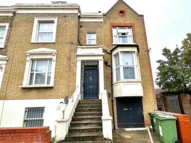 4 Bedroom Maisonette For Rent In New Cross